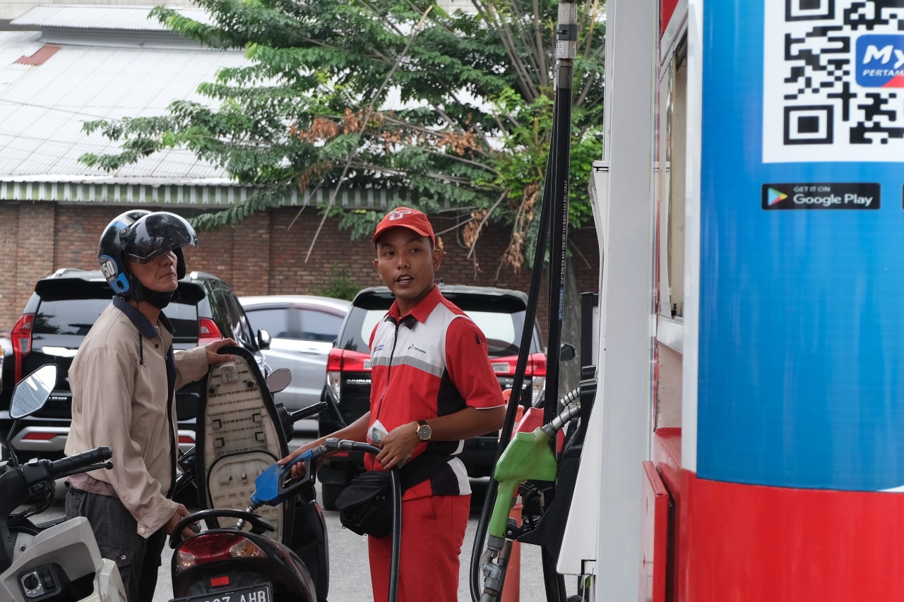 Pertamina Turunkan Harga Pertamax Series dan Dex Series di Aceh